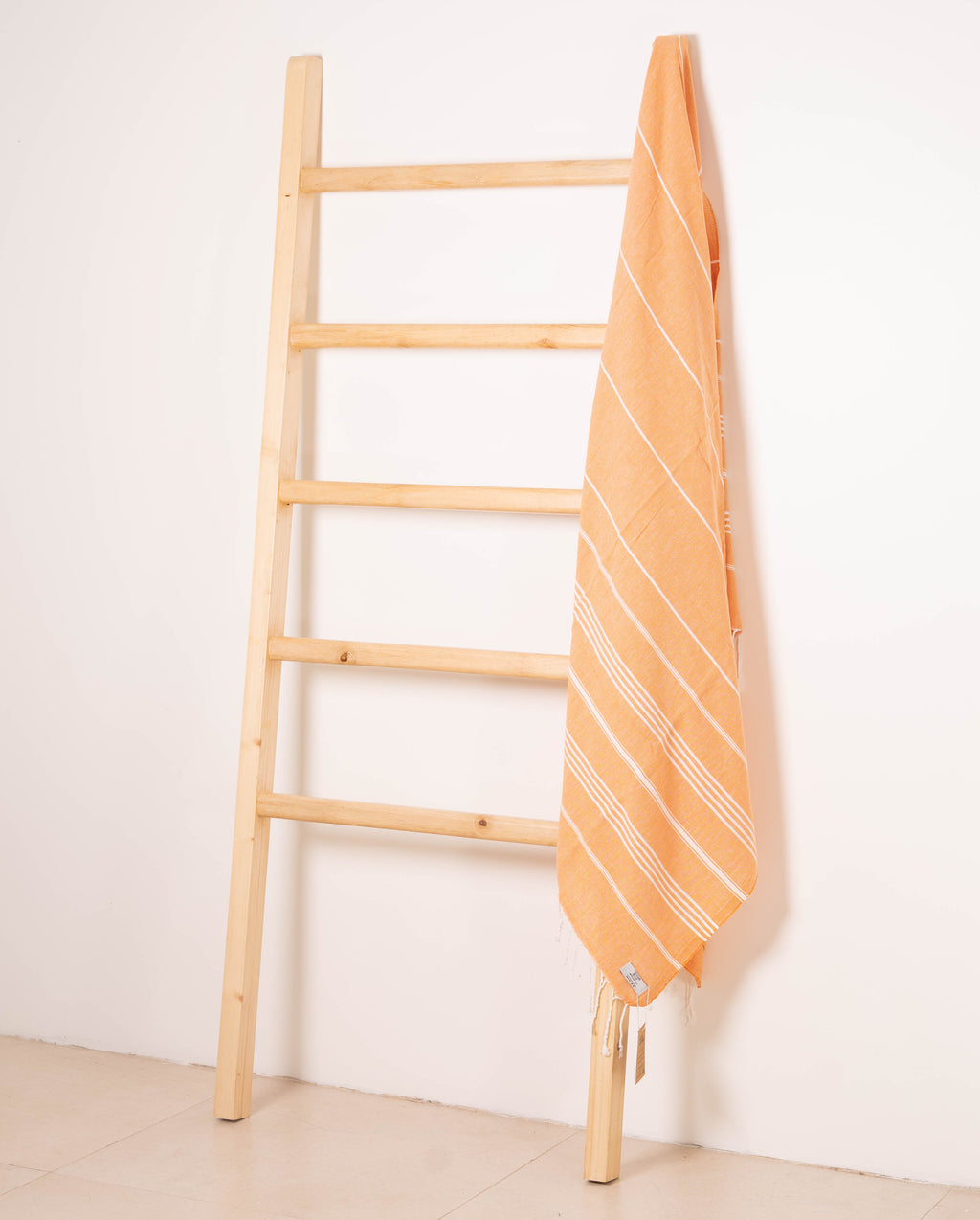 Sultan (Orange) – Our m2